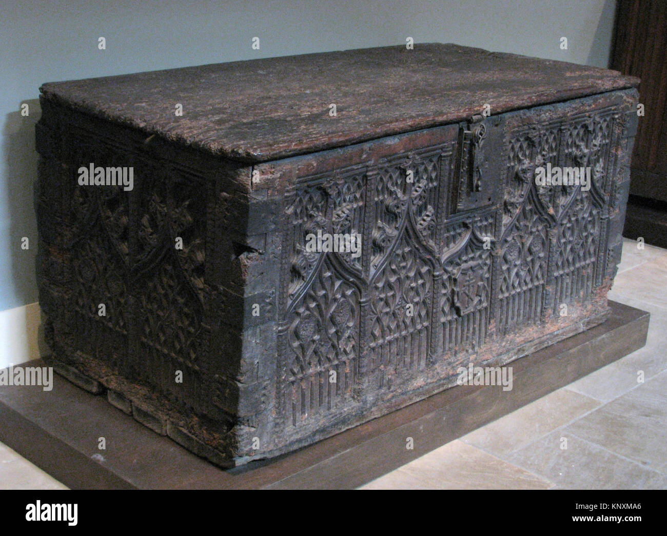 Chest MET sf16-32-20s3 463802 Stock Photo - Alamy