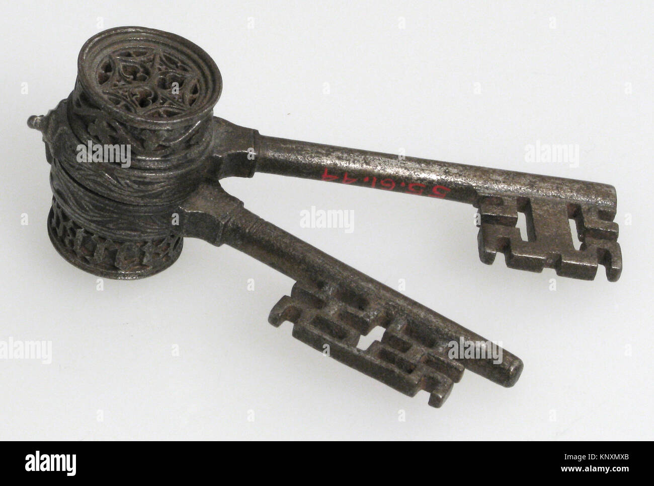 Double Key MET sf55-61-44s5 468496 Stock Photo - Alamy