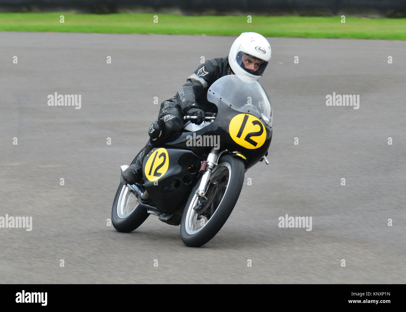 Ian Bain, Steve Brogan, Norton Manx 500, Goodwood Revival 2013, Barry ...
