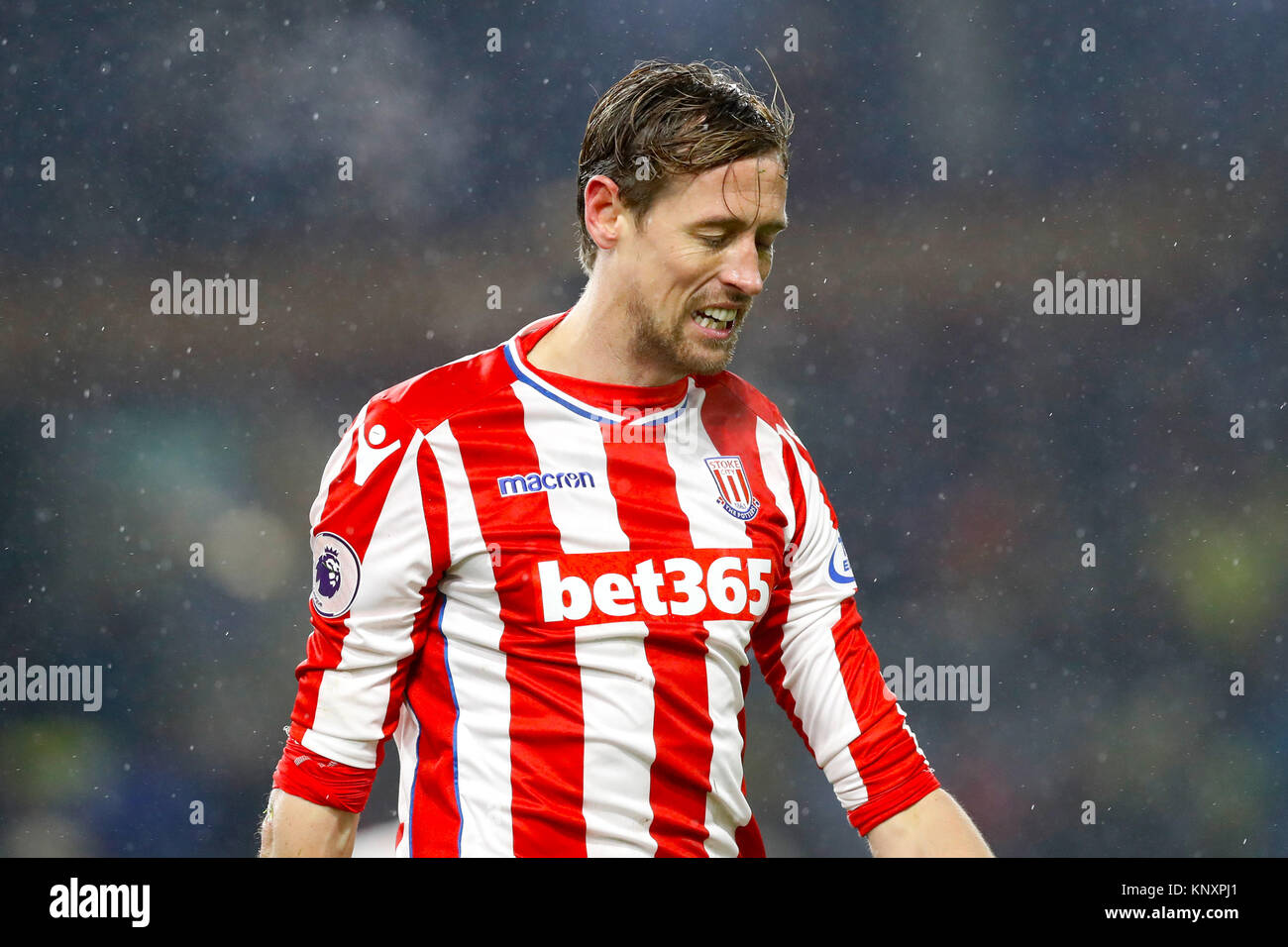 Stoke City's Peter Crouch leaves the pitch dejected after the final ...