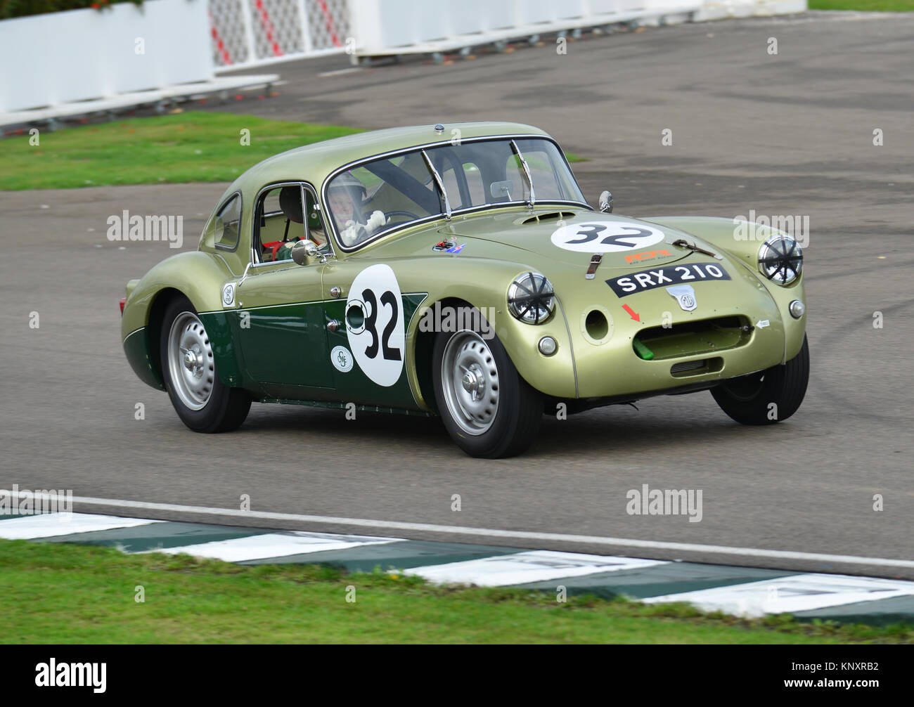 Stephen Dixon, Rae Davis, MGA Twin-cam Le Mans, Goodwood Revival 2013 ...
