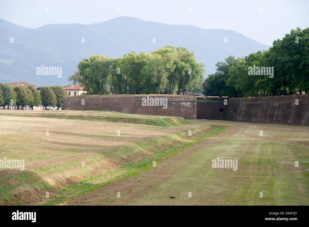 Intact Renaissance-era city walls in Lucca, Tuscany, Italy. 31 August ...