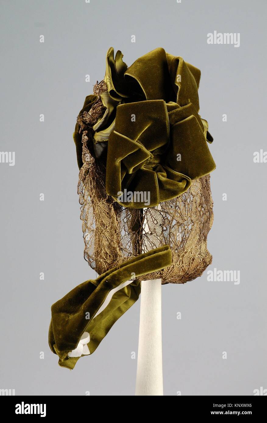 The bonnet maker hi-res stock photography and images - Alamy