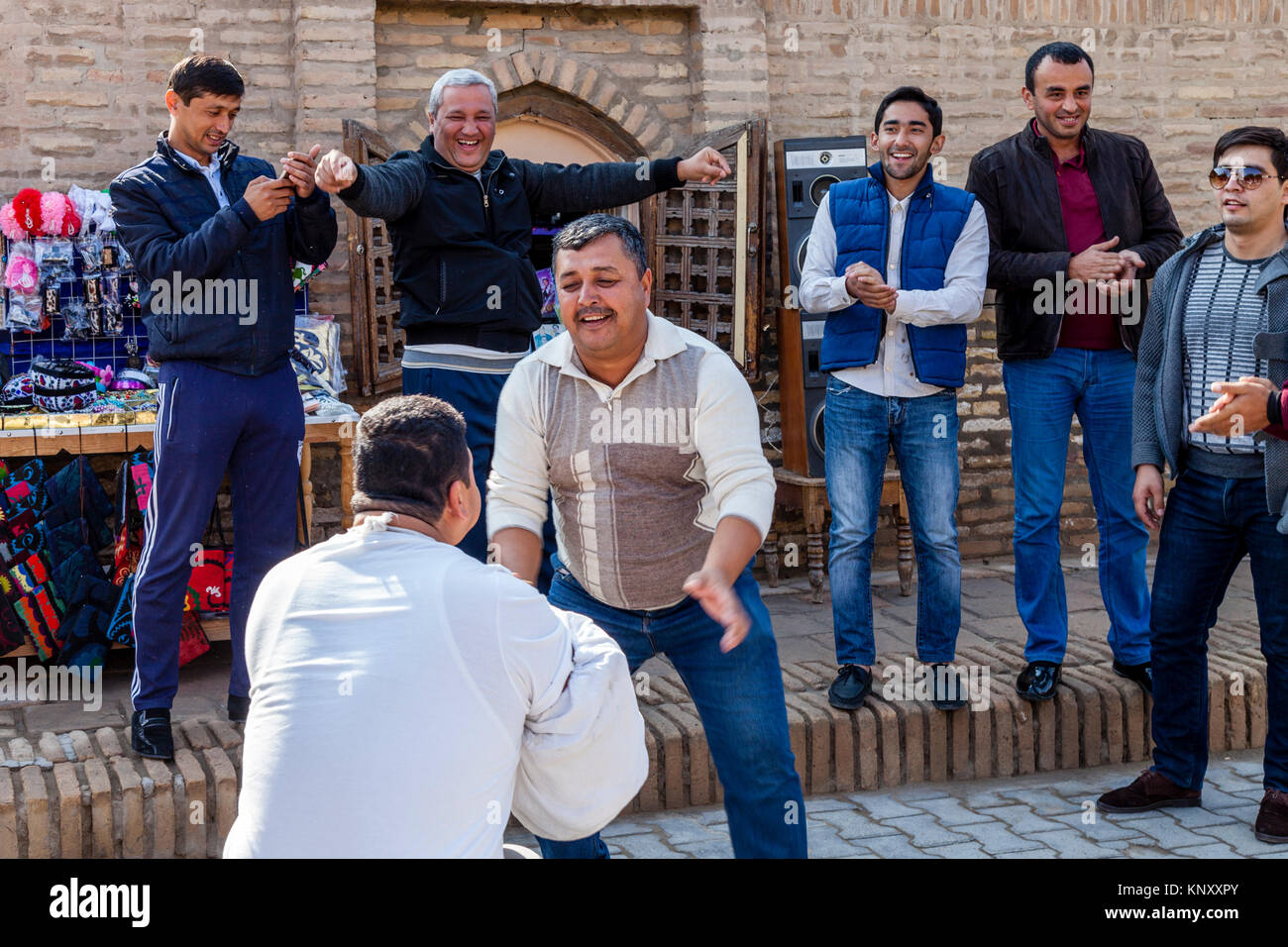 Uzbek wedding photography hi-res stock photography and images - Alamy