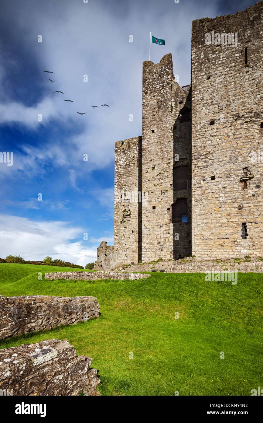 12th century norman keep hi-res stock photography and images - Alamy