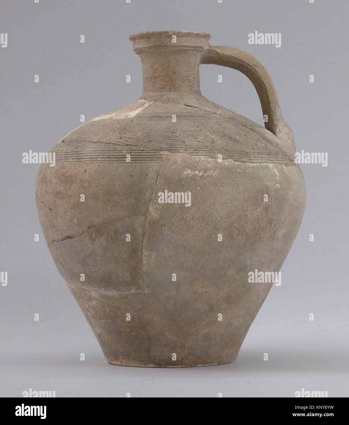 Ewer MET sf36-30-42a 449096 Stock Photo - Alamy