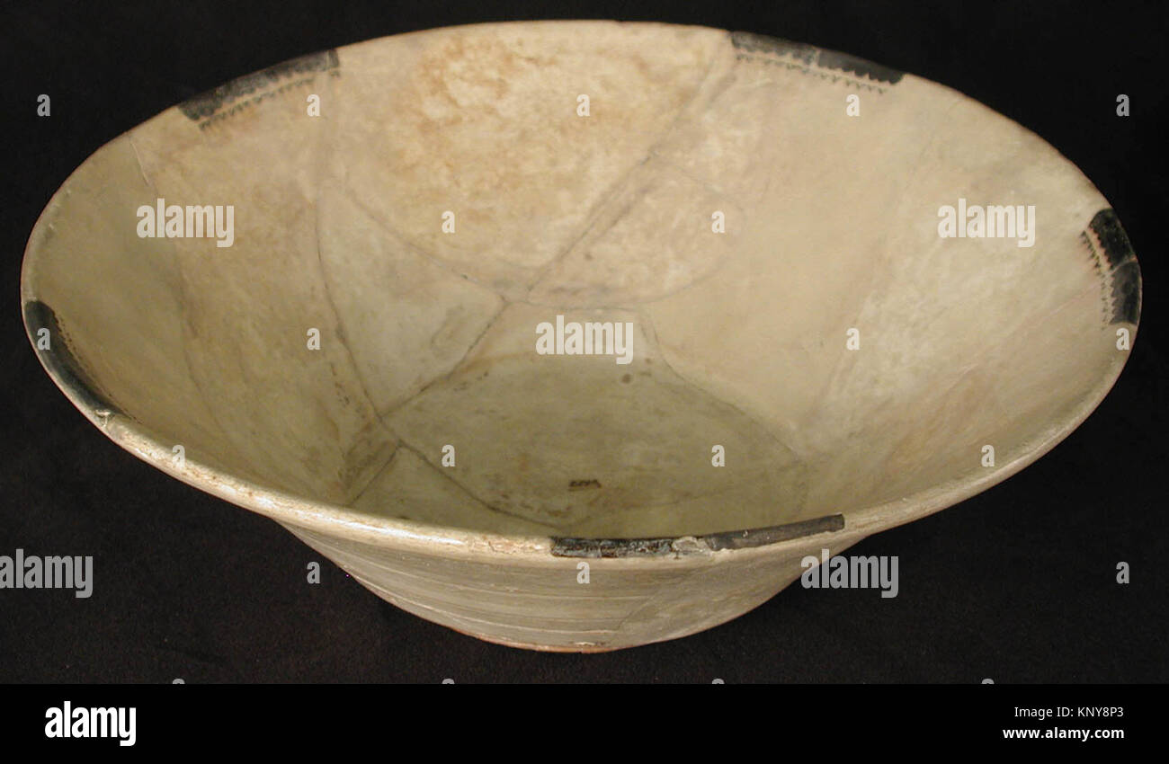 Bowl MET wb-38.40.136 449347 Stock Photo - Alamy