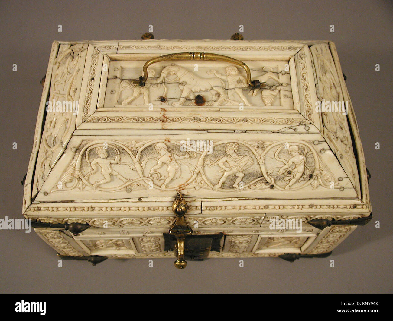 Casket with Warriors and Dancers MET tem17-190239s5 464239 Byzantine ...