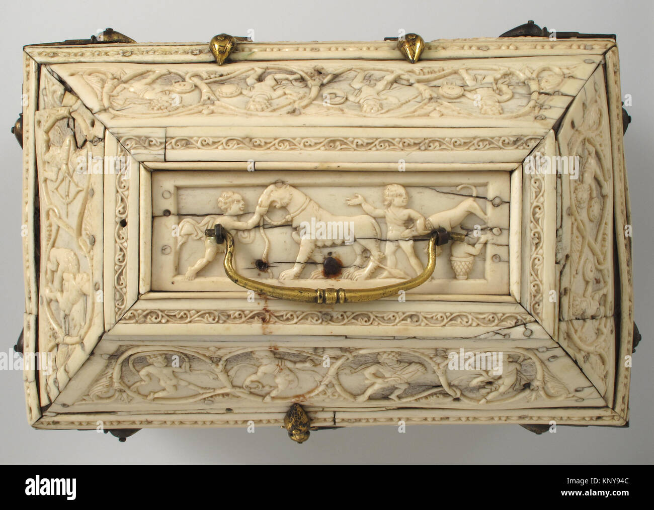Casket with Warriors and Dancers MET sf17-190-239s8 464239 Byzantine ...