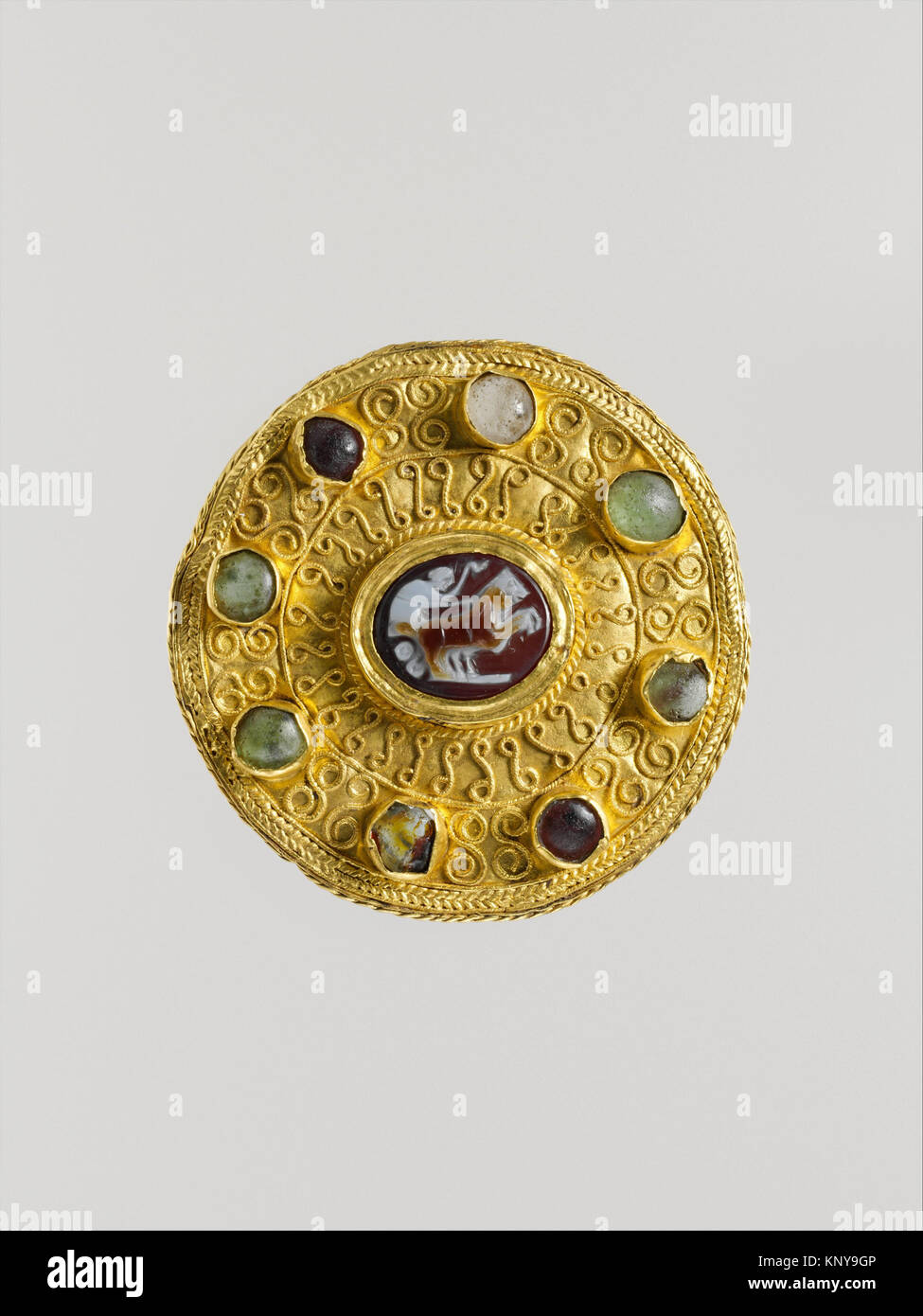 Disk Brooch with Cameo MET DP150933 468993 Stock Photo - Alamy