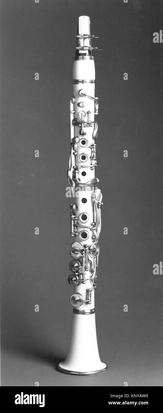 E flat clarinet hi-res stock photography and images - Alamy