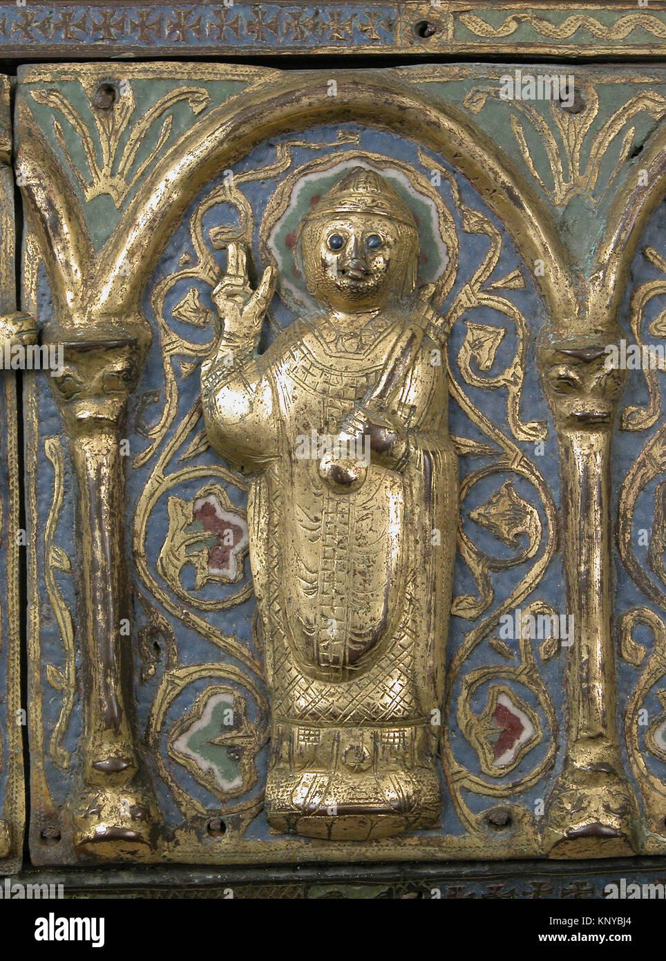 This French chasse from the 13th century, cataloged as MET sf17-190 ...