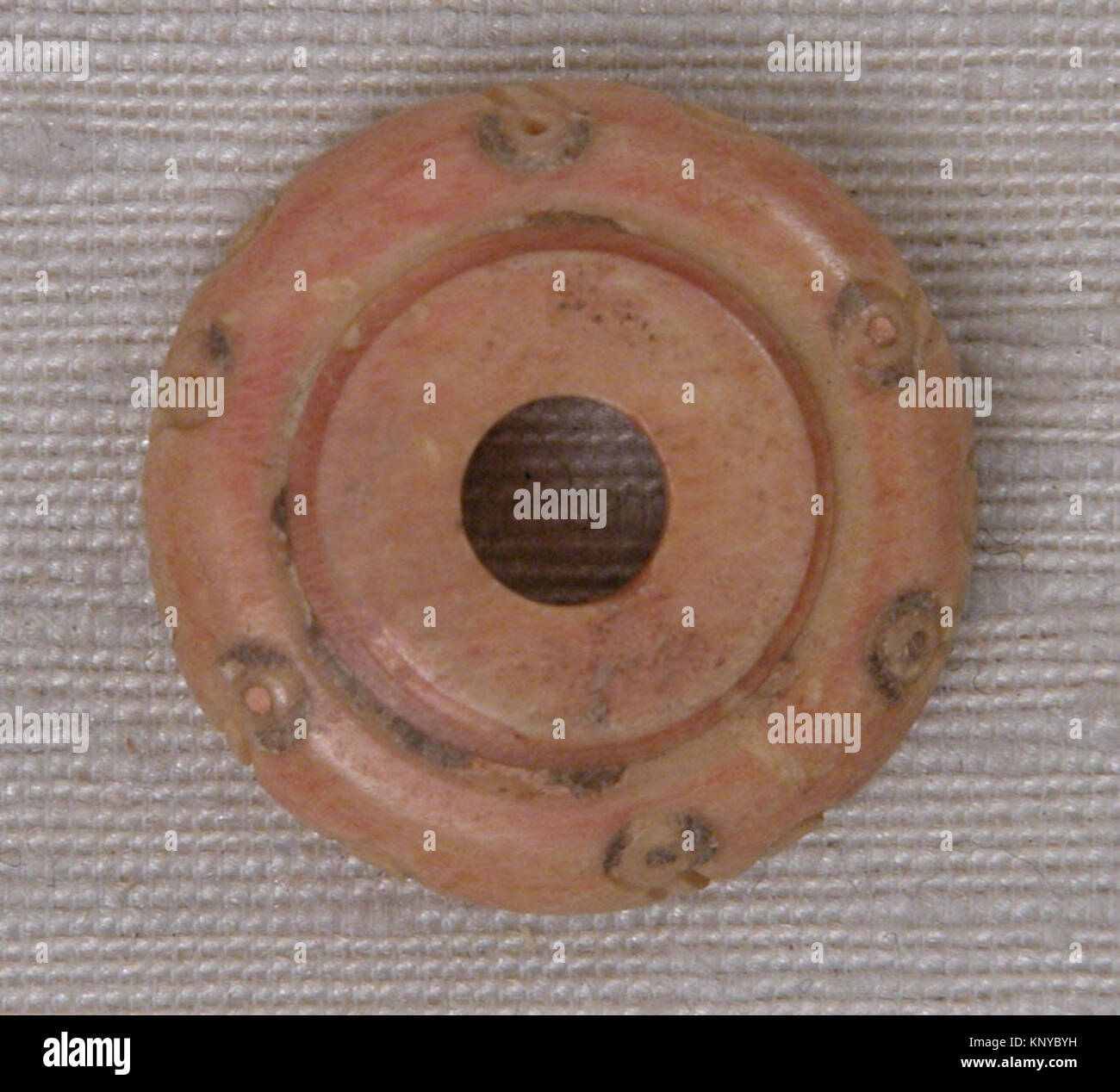 Button or Bead MET sf40-170-345a 450022 Stock Photo - Alamy