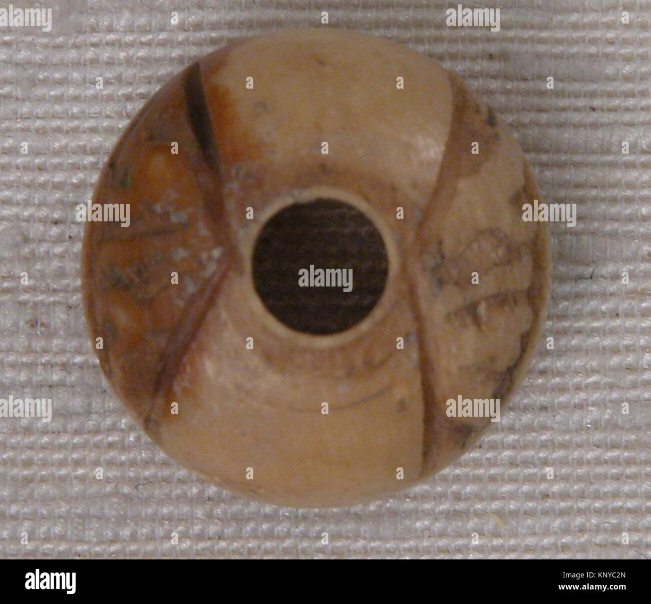 Button or Bead MET sf40-170-368a 450045 Stock Photo - Alamy