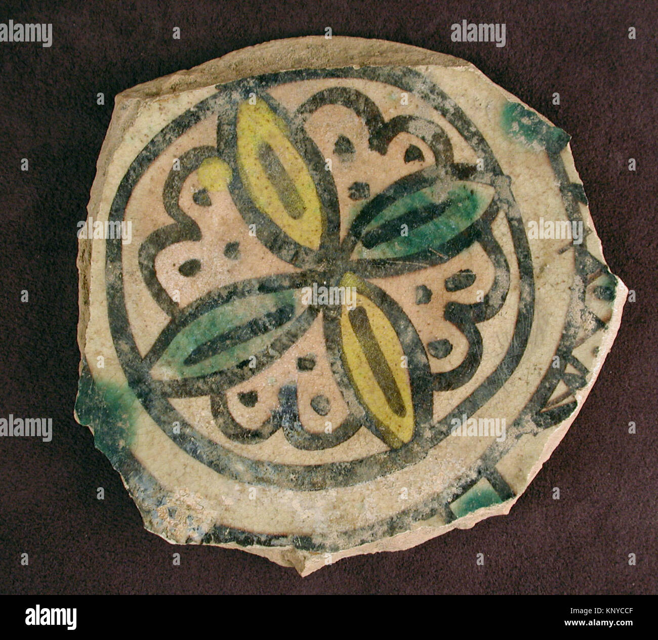 Base of a Buff Ware Vessel MET wb-40.170.428 450102 Stock Photo - Alamy