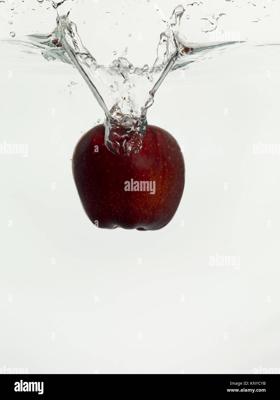 Sinking apple hi-res stock photography and images - Alamy