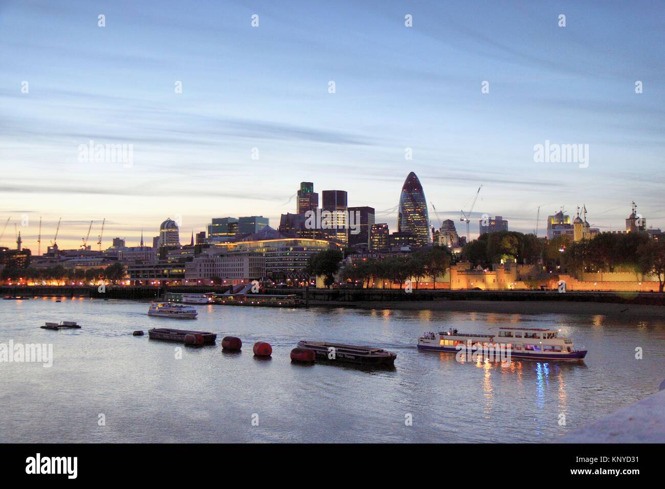 City of london dramatic skyline hi-res stock photography and images - Alamy