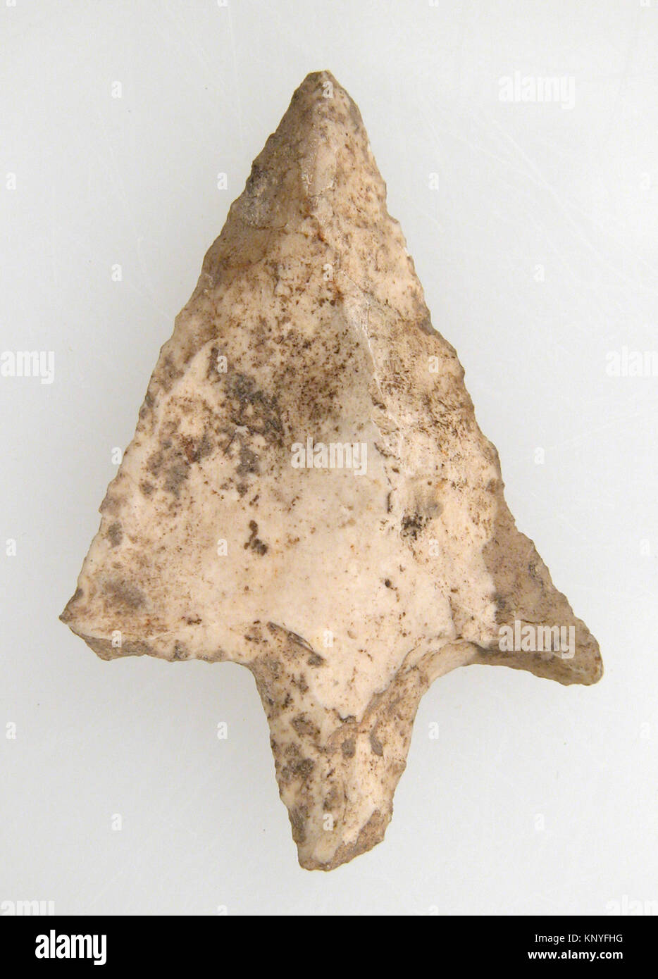 Flint arrowhead prehistoric tool hi-res stock photography and images ...