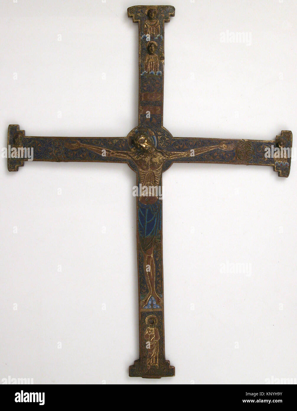Duplicate entry of a French cross circa 1180, composed of engraved ...