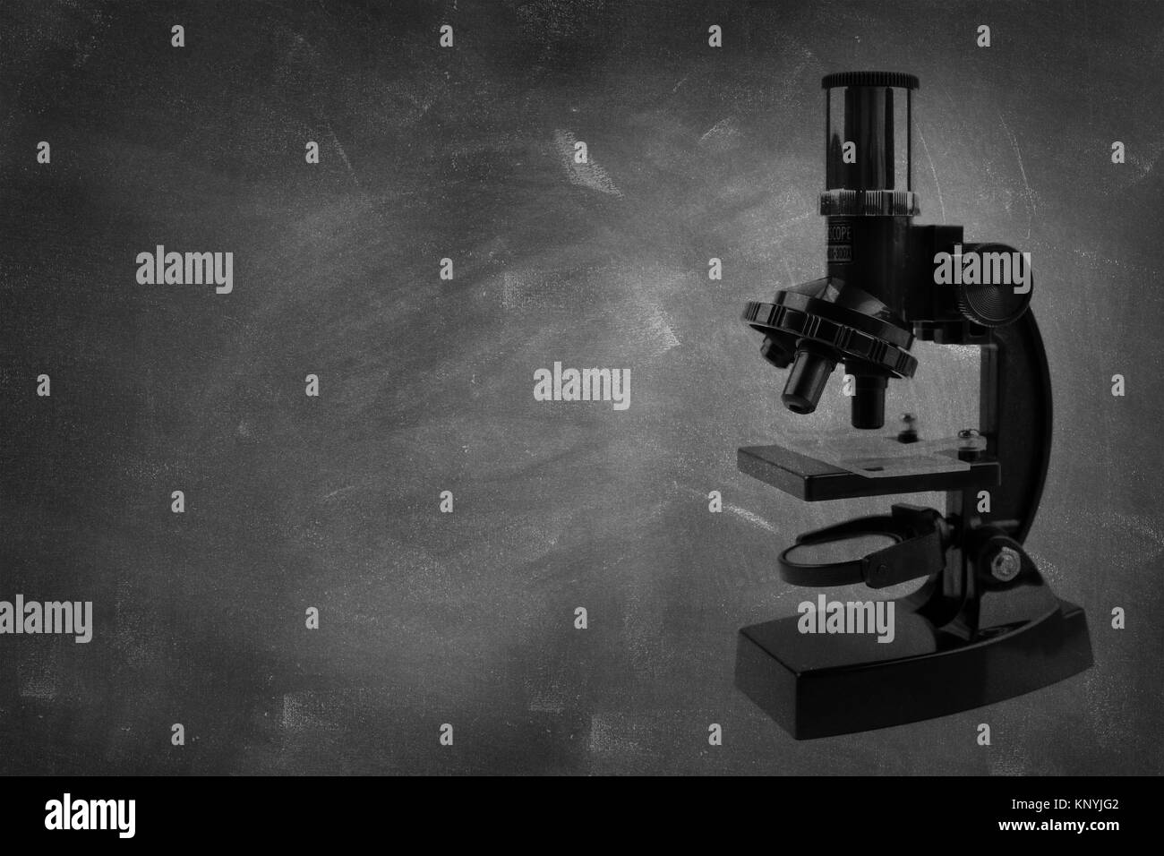 Grey microscope hi-res stock photography and images - Alamy
