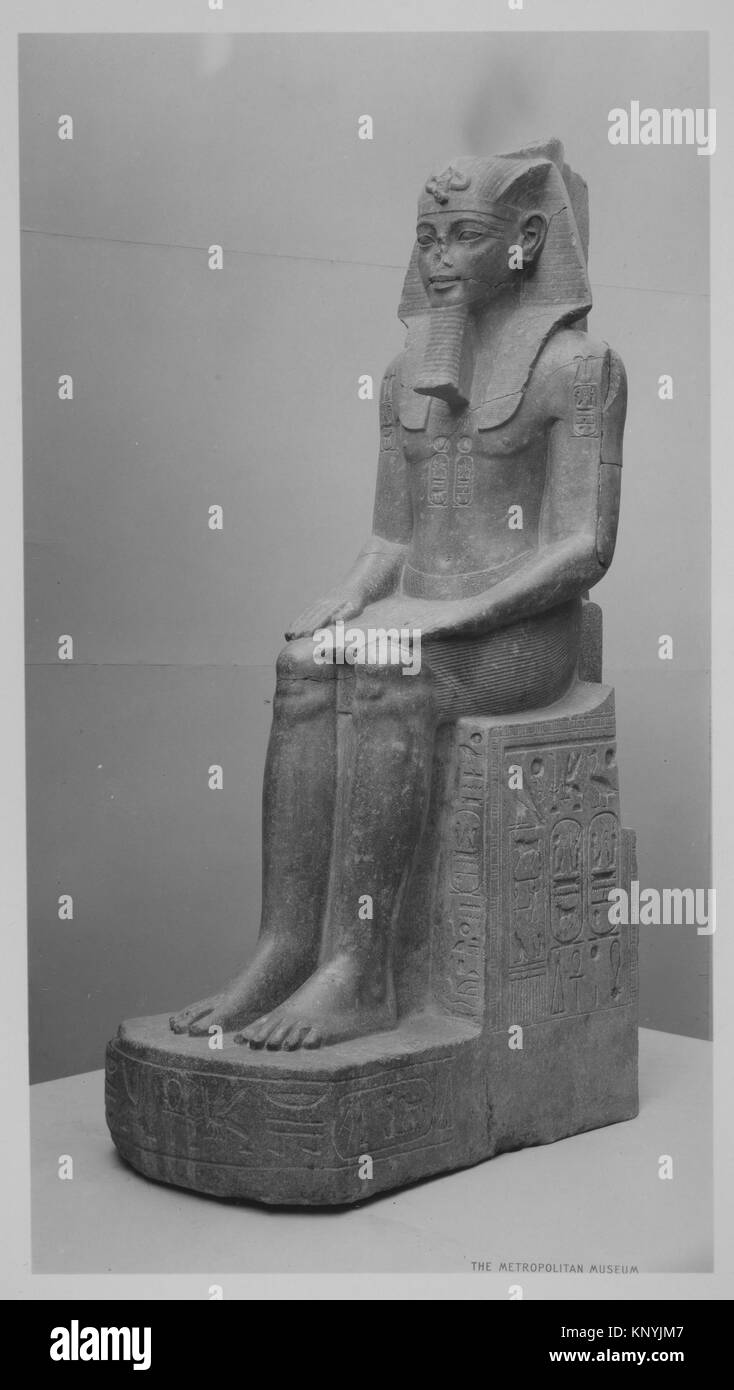 Colossal Seated Statue of Amenhotep III, Reinscribed by Merneptah MET ...
