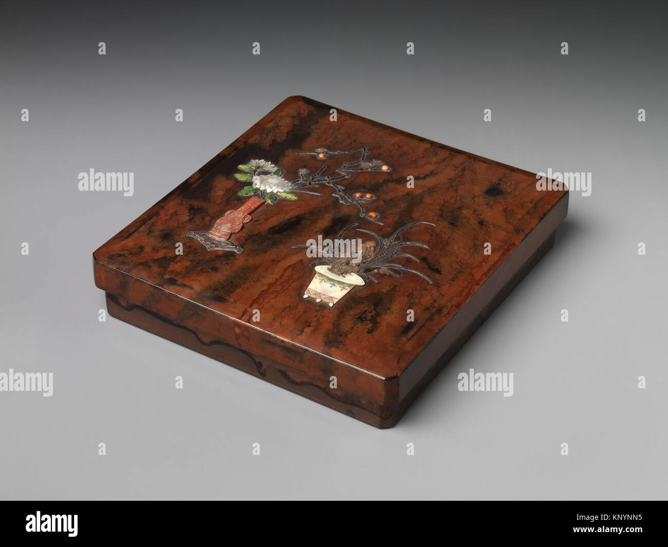 Ogawa bird hi-res stock photography and images - Alamy