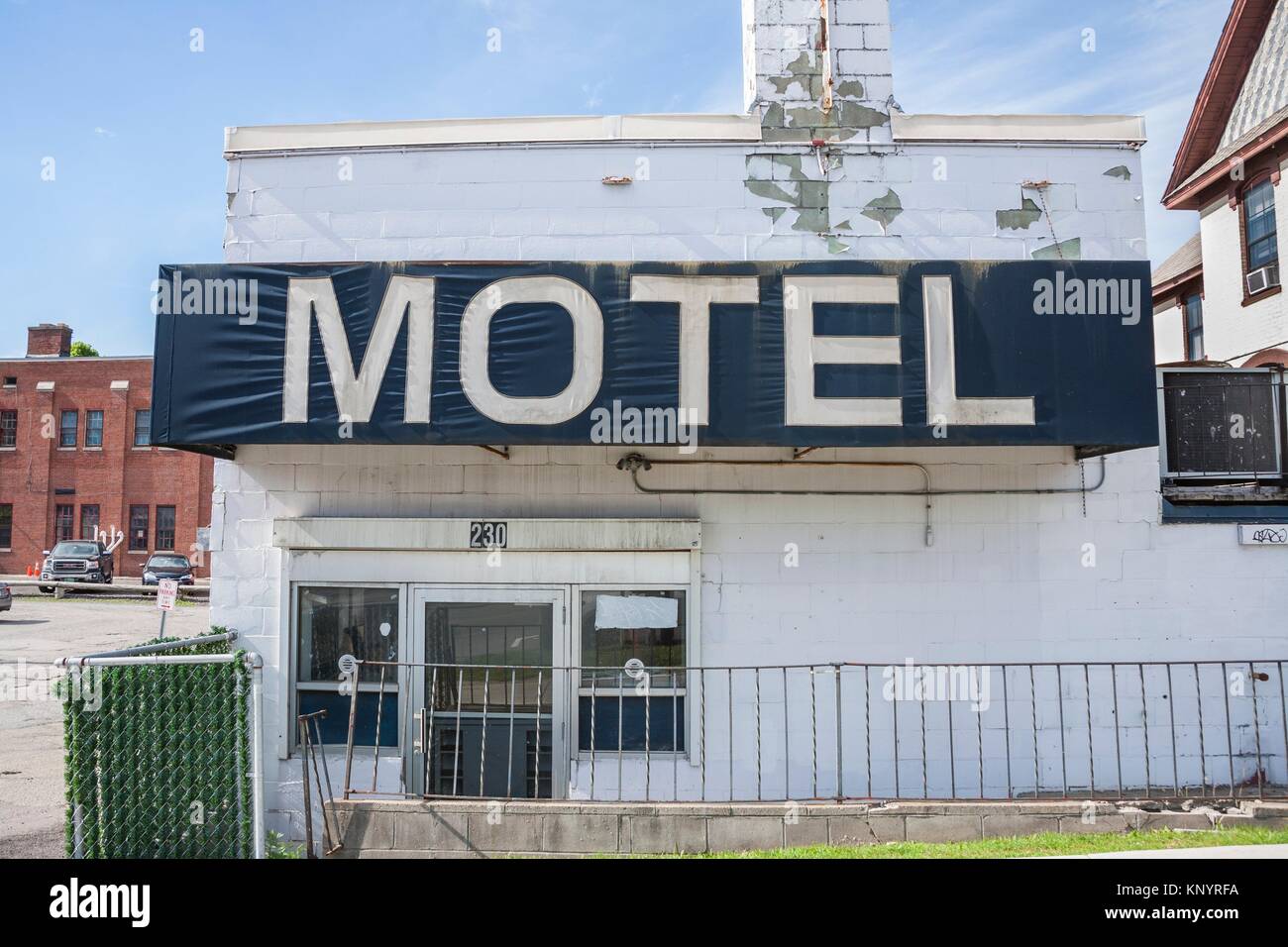 Vintage motel sign hi-res stock photography and images - Alamy