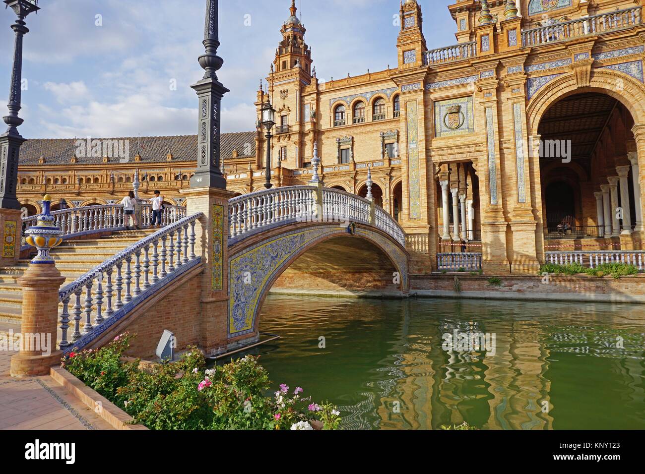 World theatre day in spanish hi-res stock photography and images - Alamy