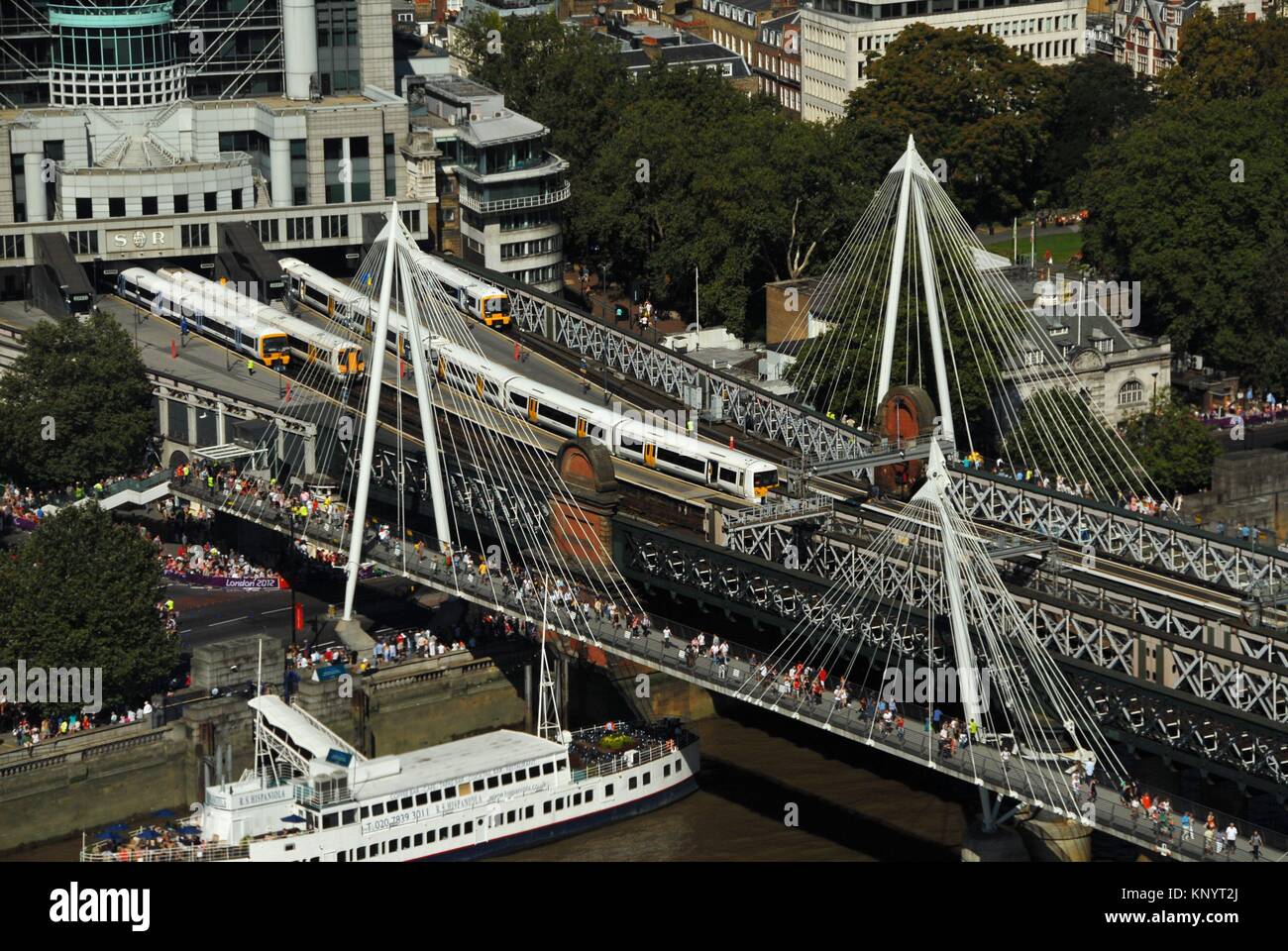 The Thames At Charing Cross High Resolution Stock Photography and ...