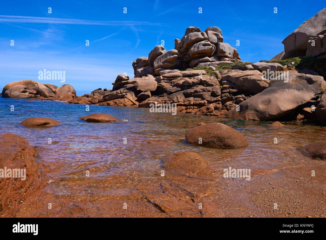 Cote de granit rose bretagne hi-res stock photography and images - Alamy
