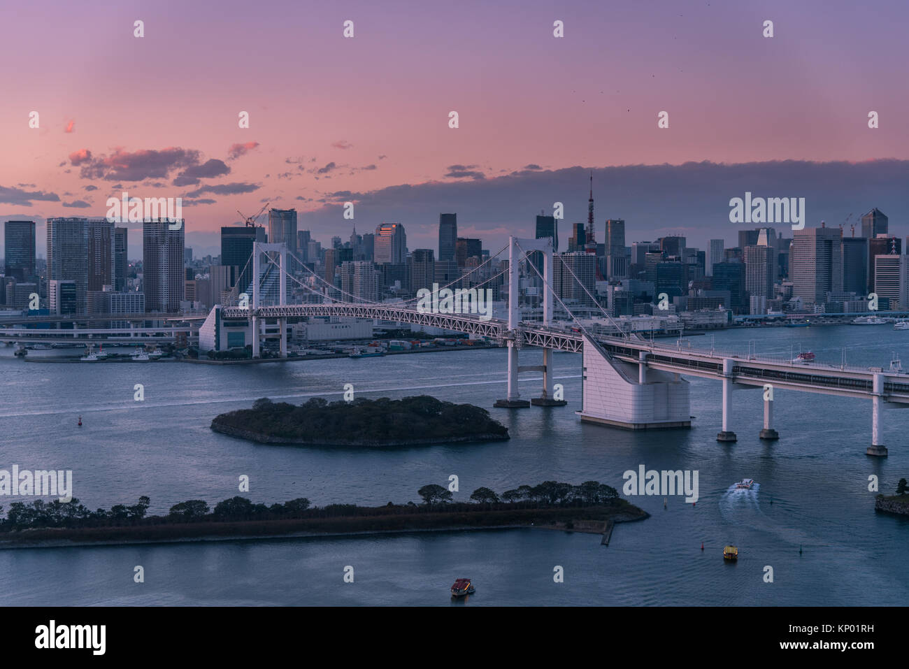 Tokyo city hi-res stock photography and images - Alamy