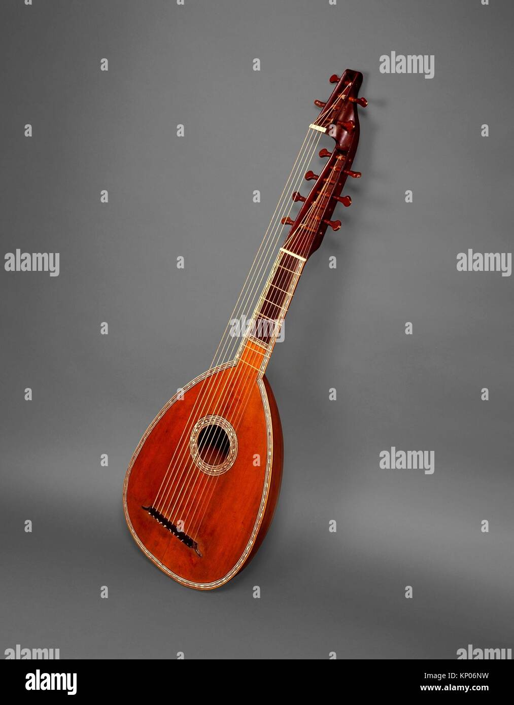 Cittern hi-res stock photography and images - Alamy