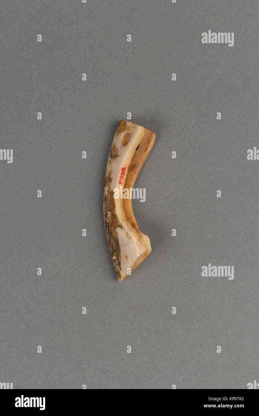 Arrowheads, needles, hooks and harpoons. Period: Final Jomon period (ca ...
