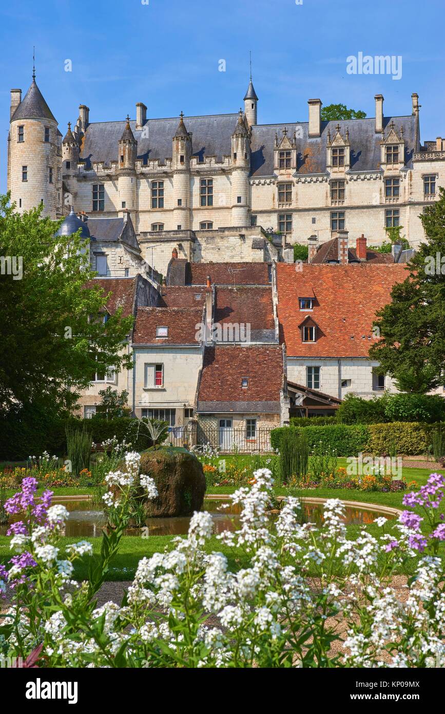 Loches castle hi-res stock photography and images - Alamy