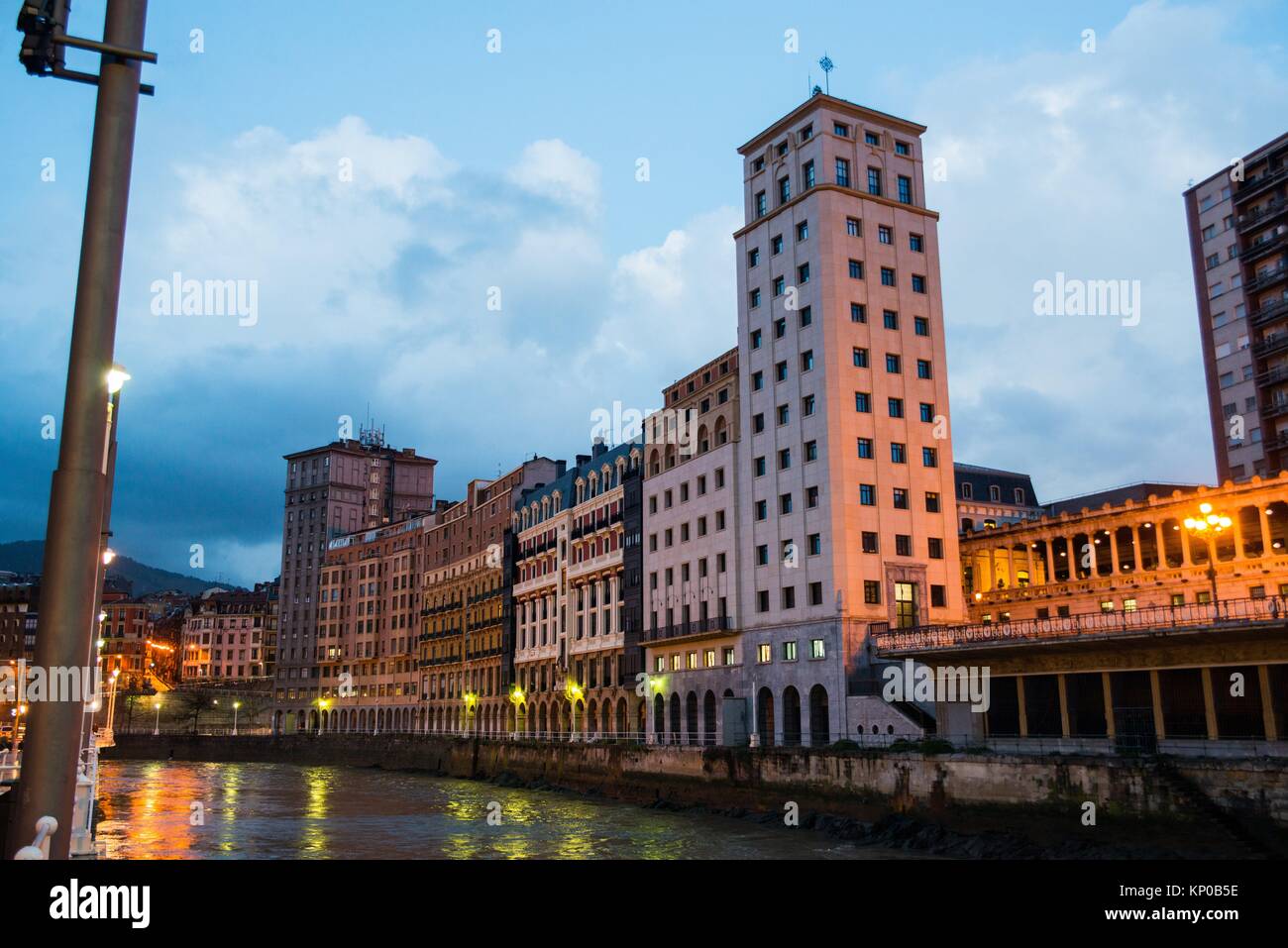 Urbanismo vivienda hi-res stock photography and images - Alamy