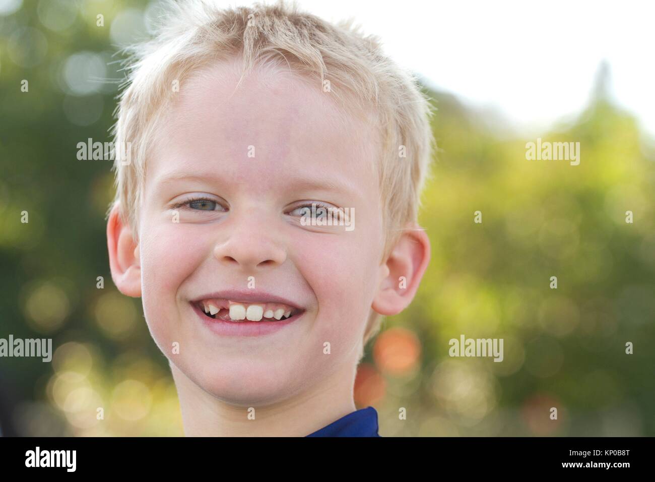 One person smile hi-res stock photography and images - Alamy