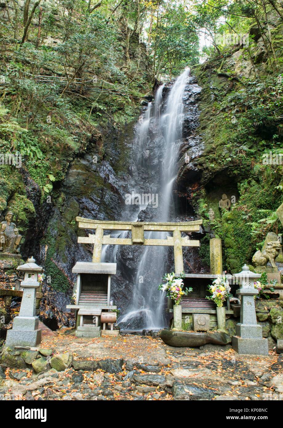 Japan of waterfall hi-res stock photography and images - Alamy
