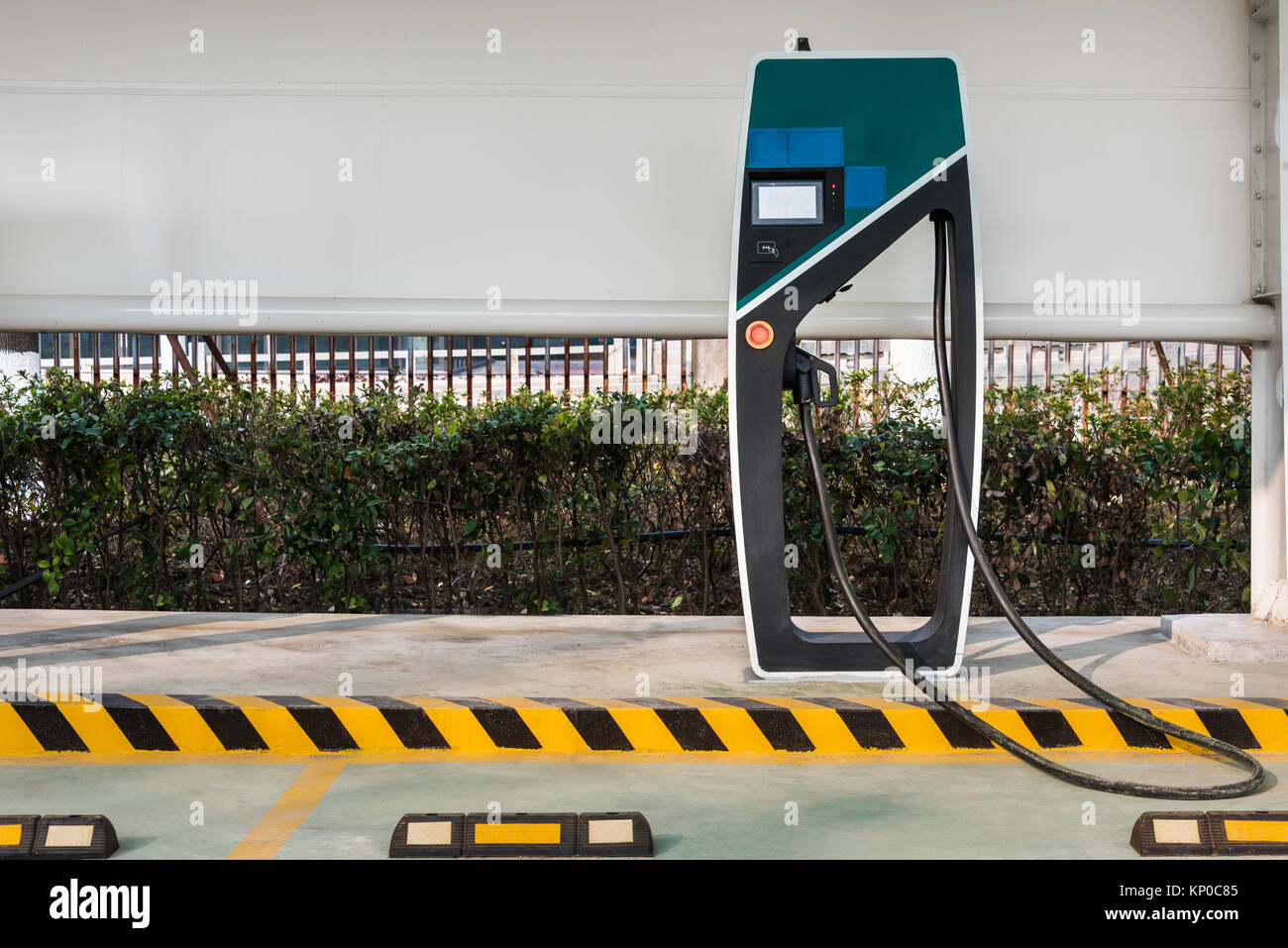 China electric car hi-res stock photography and images - Alamy