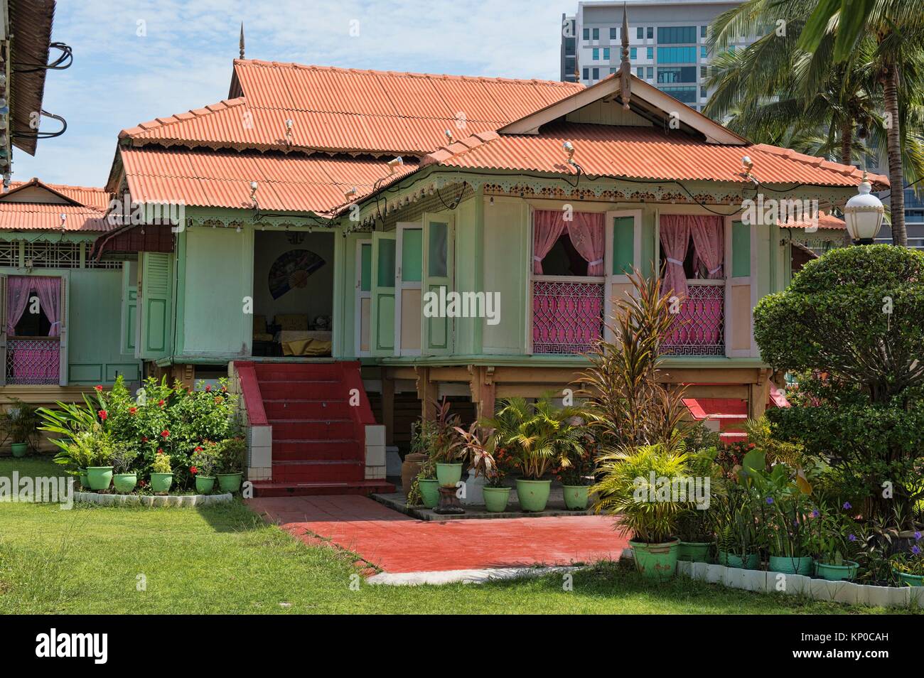Melaka malacca house home architecture hi-res stock photography and ...