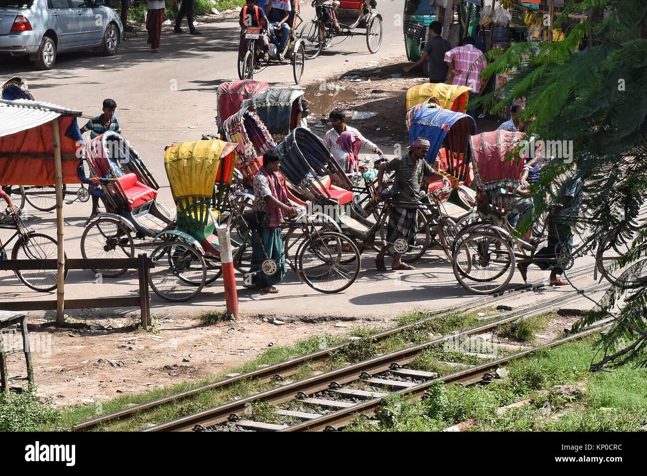 Dhaka rickshaw hi-res stock photography and images - Alamy
