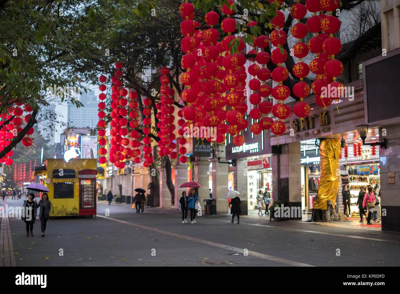 Guangzhou hi-res stock photography and images - Alamy