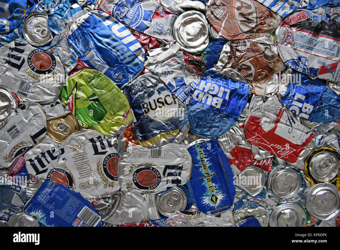 Pile Crushed Cans Stock Photos & Pile Crushed Cans Stock Images - Alamy