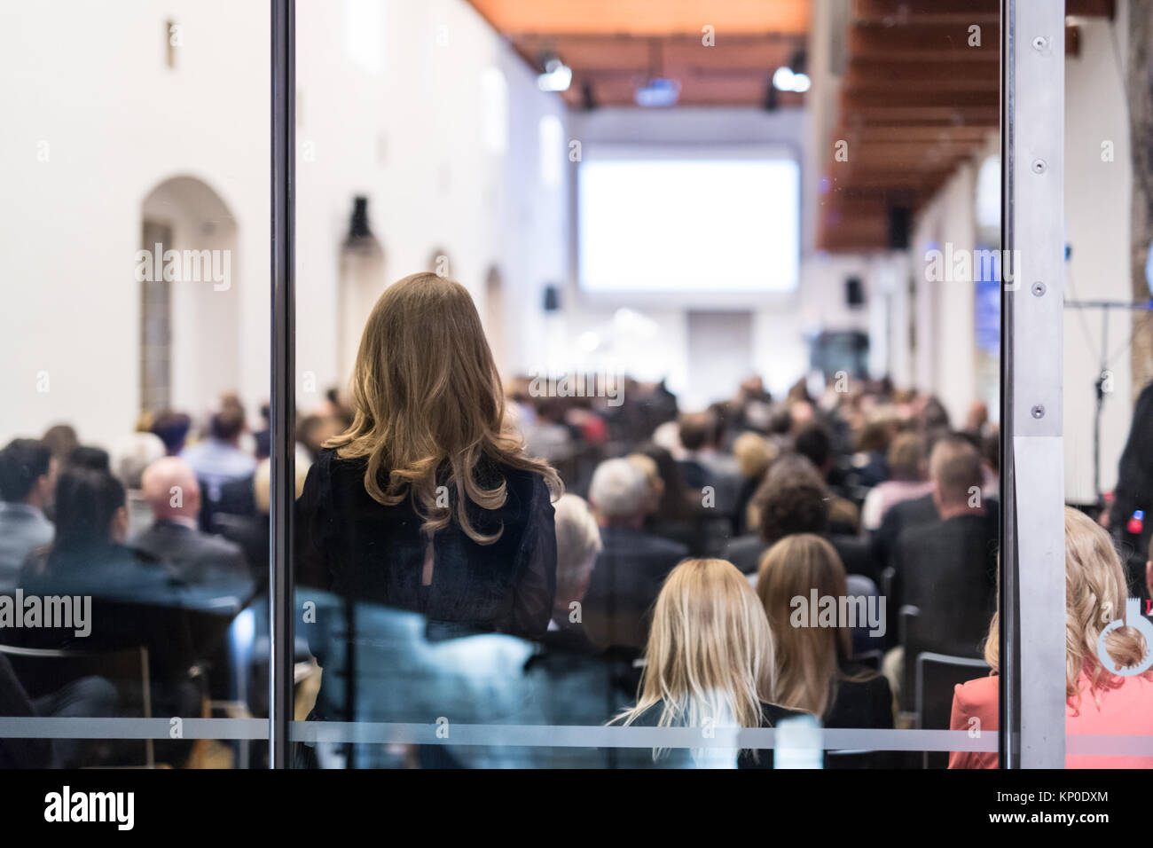 Audience in the lecture hall at business meeting Stock Photo - Alamy