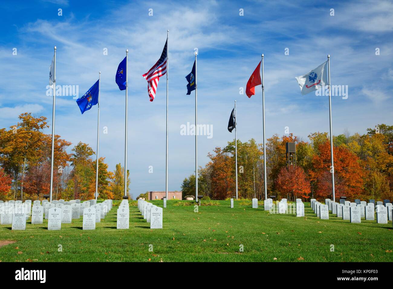 American veteran cemetery hi-res stock photography and images - Alamy