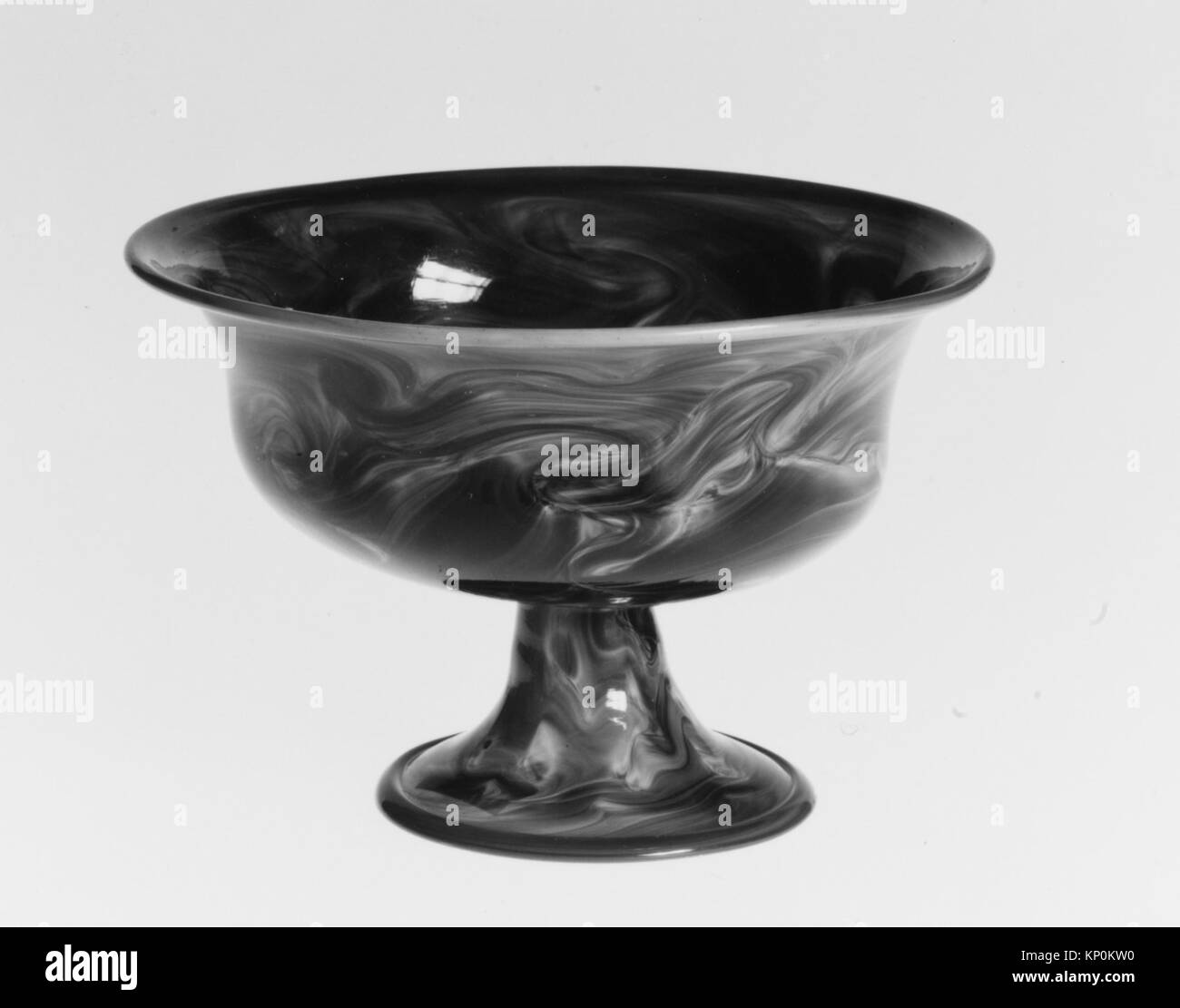 A footed bowl in the MET collection, illustrating ancient material ...