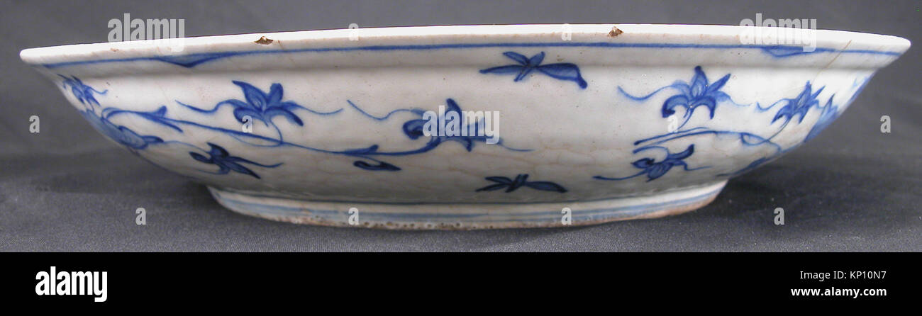 Dish with Floral Designs MET wb-91.1.92c 444445 Stock Photo - Alamy