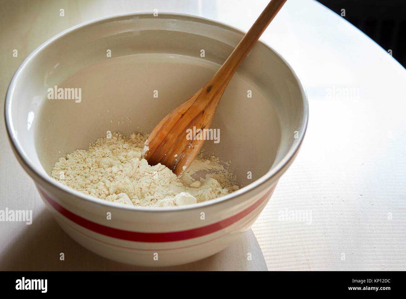 Taste bowl hi-res stock photography and images - Alamy