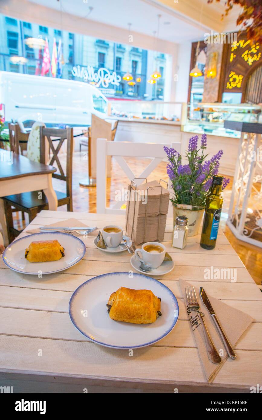 Cafe life spain hi-res stock photography and images - Alamy