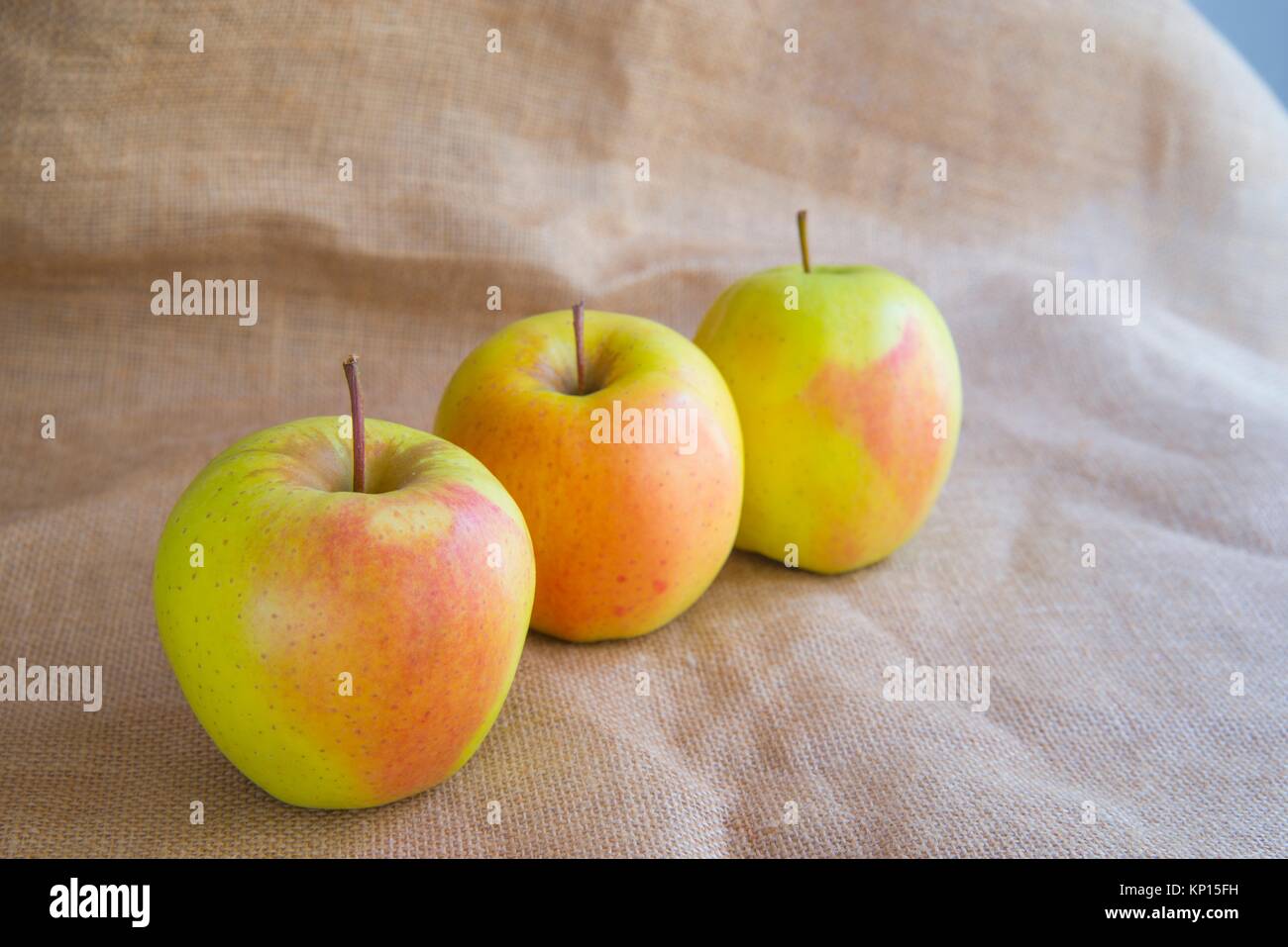 Three apples. Still life Stock Photo - Alamy