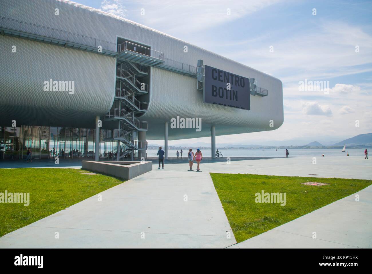 Facade of Botin Center, by Renzo Piano. Paseo de Pereda, Santander ...